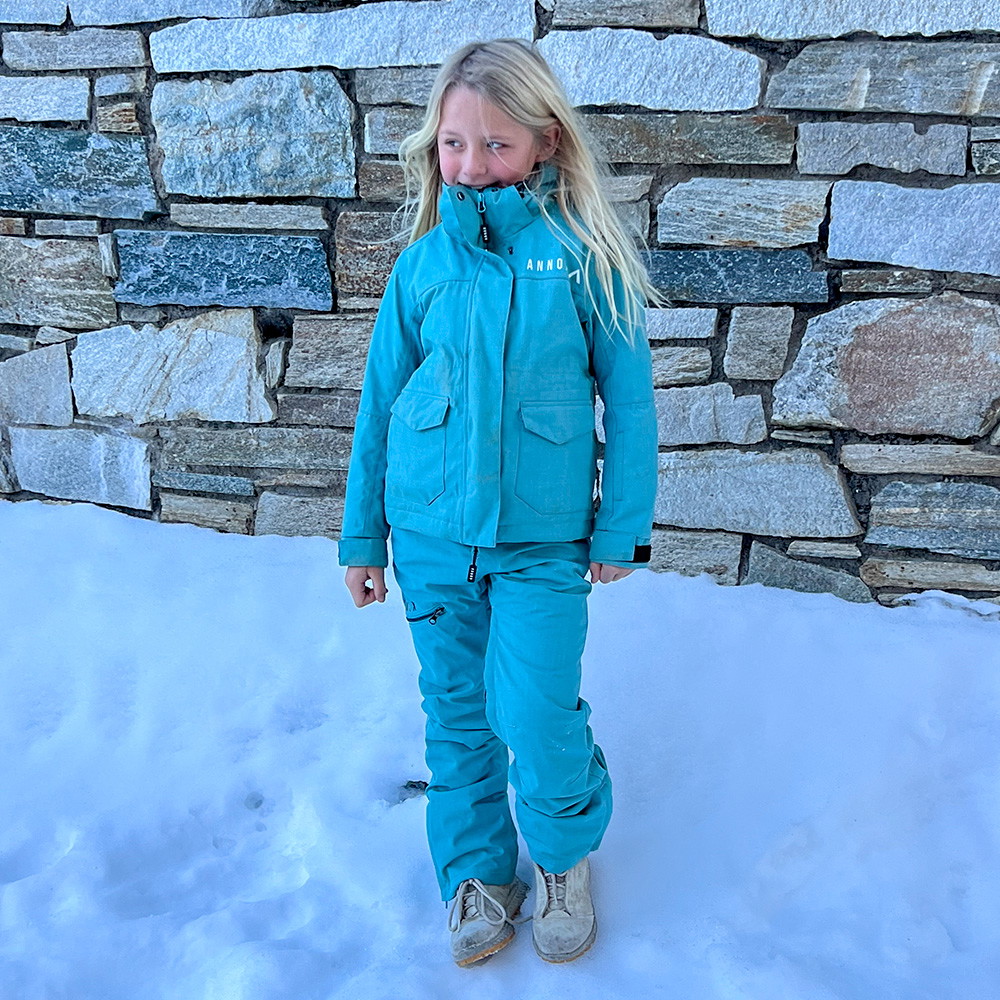 kids snow coat and pants